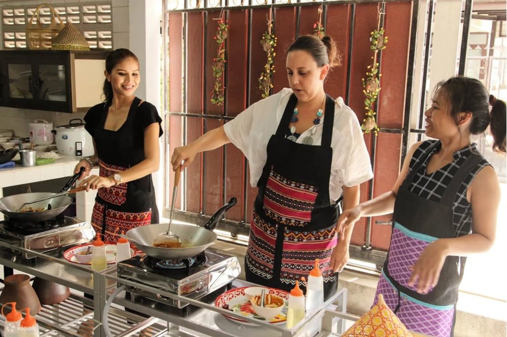 Thai food for the win! Cooking Classes in Thailand to unleash your ...
