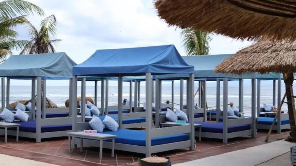 19 Bali Beach Clubs for the Best Waterfront Views and Drinks - Klook ...