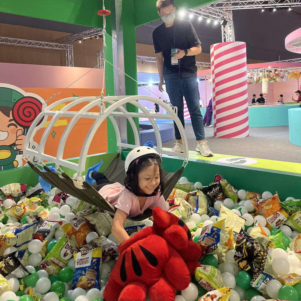 Here's A Look At Candyland Carnival, Malaysia's Largest Candy Themed ...