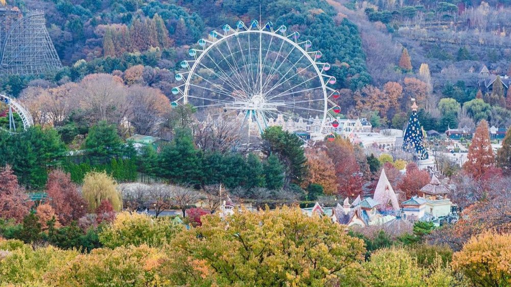 Lotte World or Everland - Find Your Fun-fit in South Korea - Klook ...