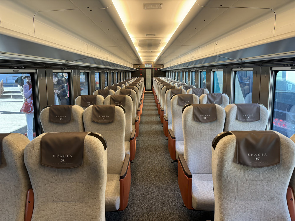 東武特急SPACIA X｜日光全新觀光列車！預約方法、時間表、車廂介紹 - Klook旅遊網誌