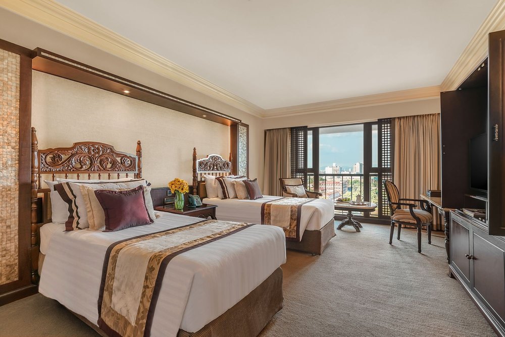 12 Festive Hotels in Metro Manila for the Perfect Holiday Staycation ...