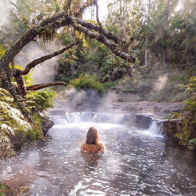The Most Epic Hot Pools And Mud Baths In Rotorua Klook Travel Blog the-most-epic-hot-pools-and-mud-baths-in-rotorua-klook-travel-blog