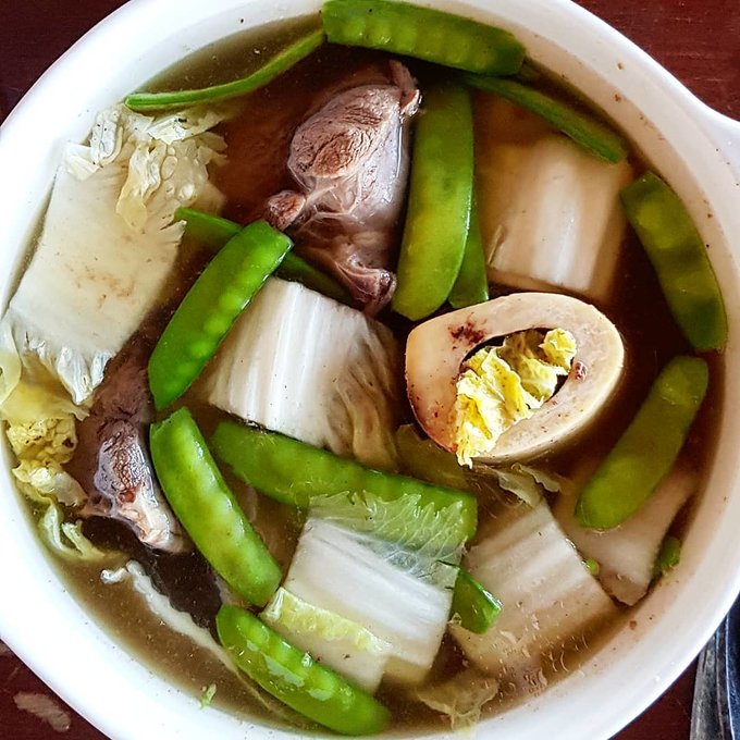 The Ultimate Guide to The Best Bulalo in Tagaytay - Klook Travel Blog