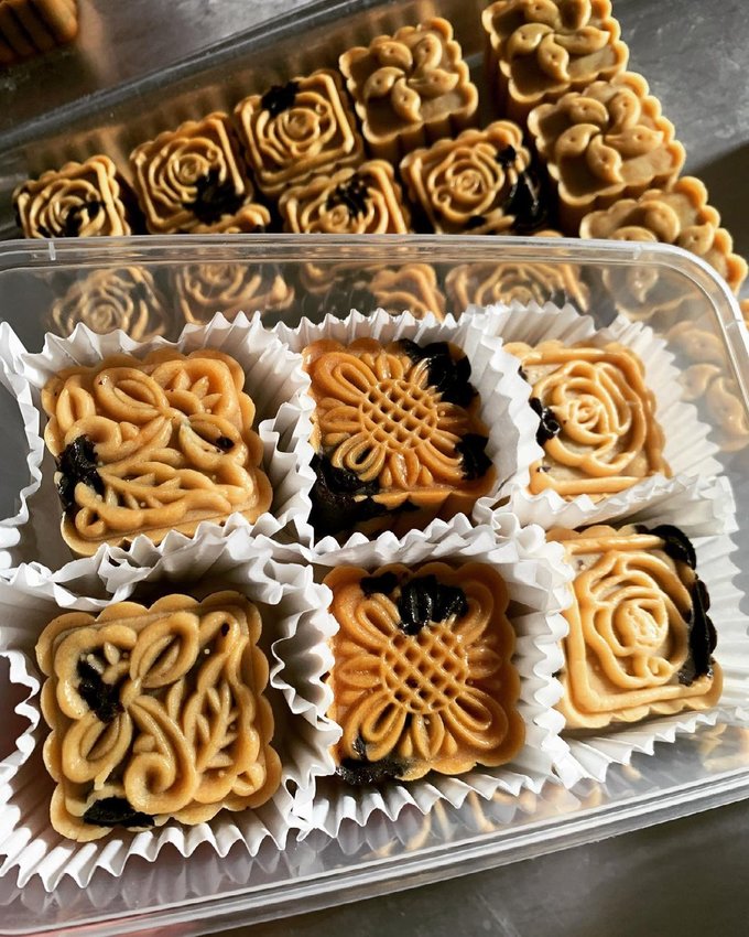 20 Best Halal Mooncakes In Malaysia Order These Yummy Sets Online For 20-best-halal-mooncakes-in-malaysia-order-these-yummy-sets-online-for