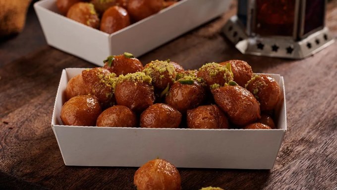 Top 10 Foods You Should Try in Dubai - Klook Travel Blog