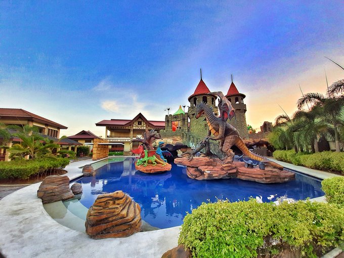 These 8 Water and Theme Parks Are Stealing the Scene In Cebu - Klook ...