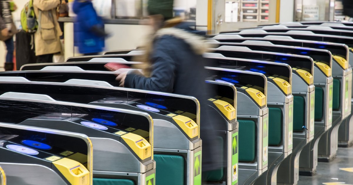 Metro passes & cards