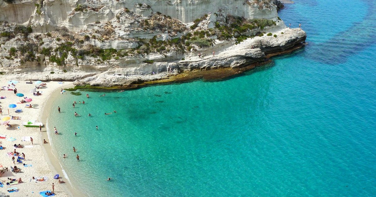 Best Beaches in Italy: 5 Stunning Shores for Your Next Summer Trip ...