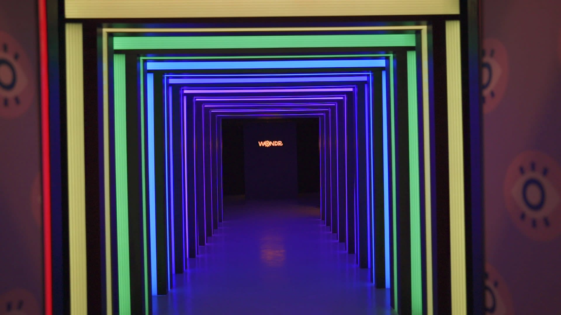 WONDR Experience, Surganya Foto-Foto Instagrammable di Amsterdam ...