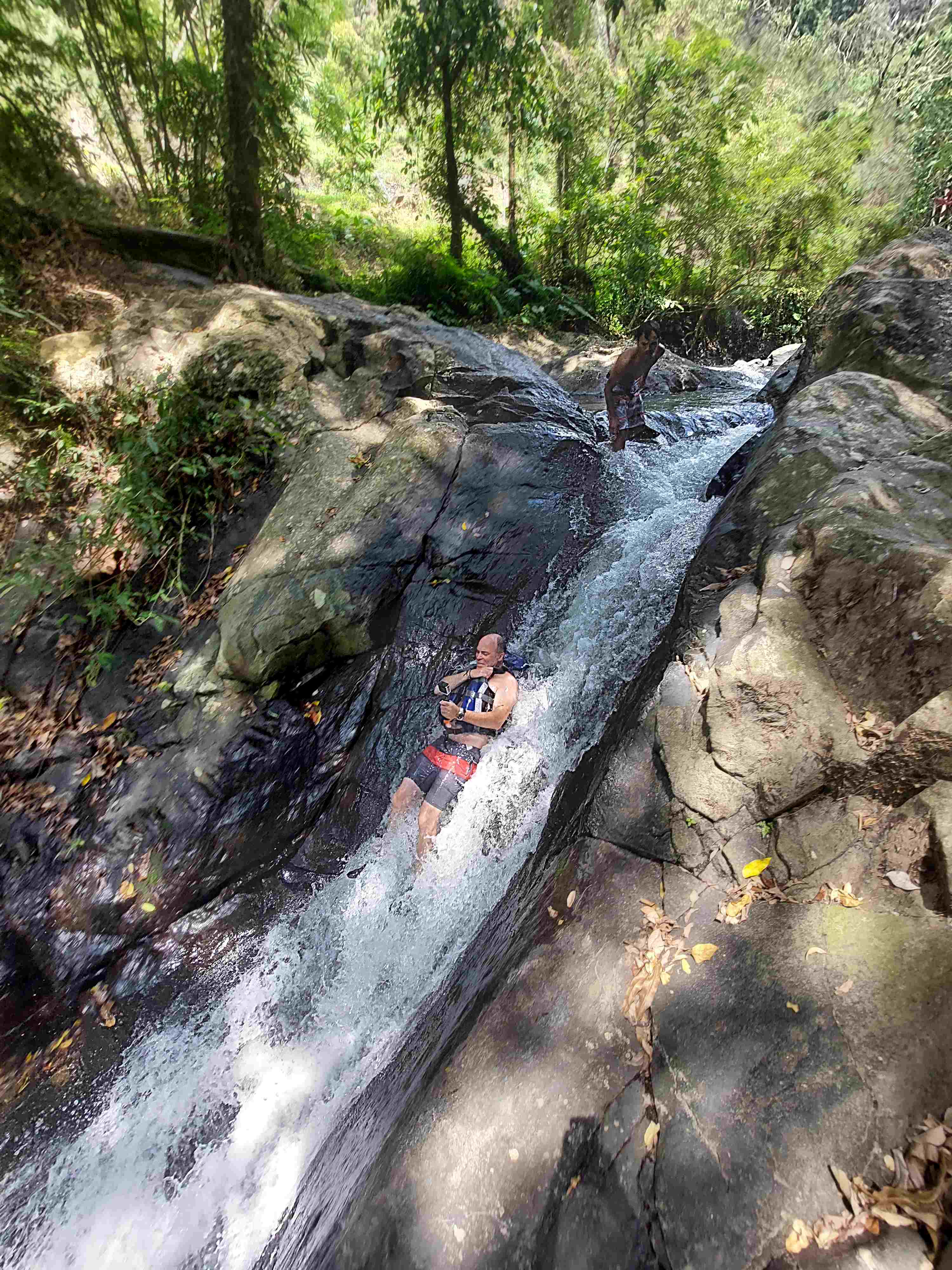 Sambangan Waterfalls with Wanagiri Swing Day Trip