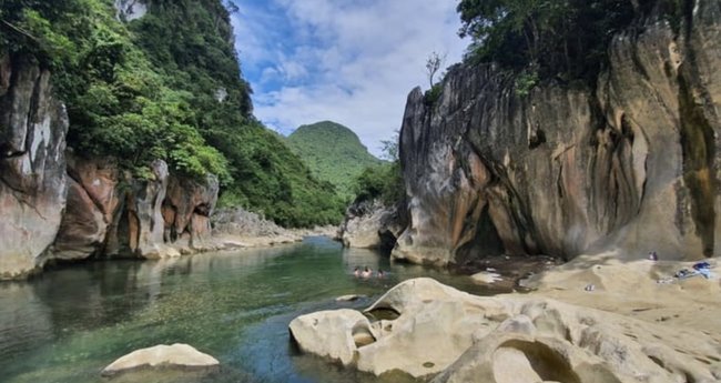 Hiking Spots in Rizal For The Best Views of Nature - Klook Travel Blog