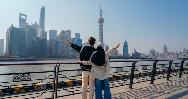 Essential Guide to China's Power Plugs and Sockets for Tourists - Klook ...