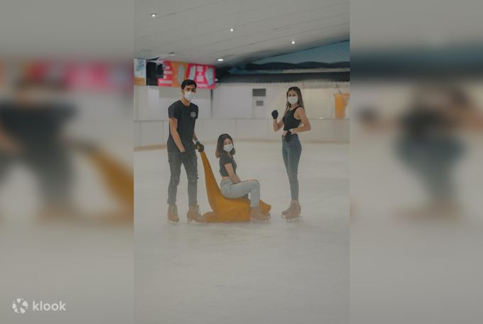 Tiket Bali Ice Skating Arena di Bali - Klook Indonesia