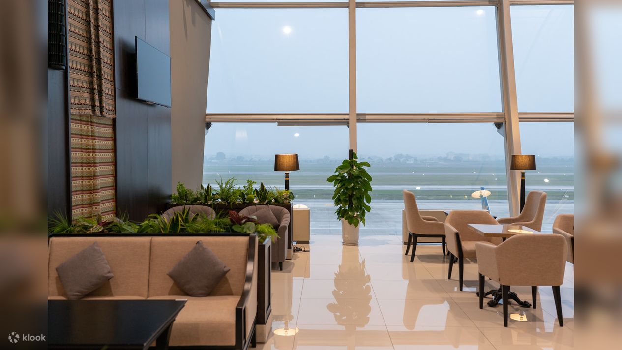 Song Hong Lounge Service in Noi Bai International Airport (HAN ...