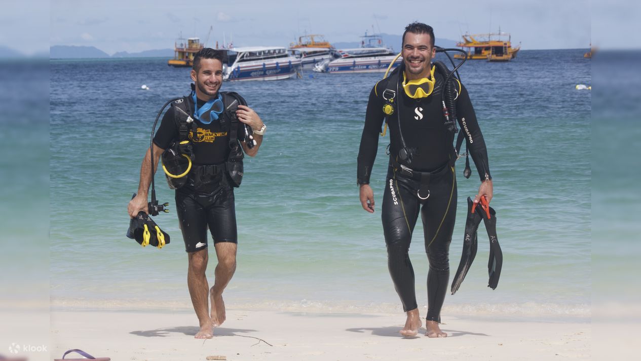 Become an Advanced Diver with PADI AOW Course on Phi Phi Island at Our ...