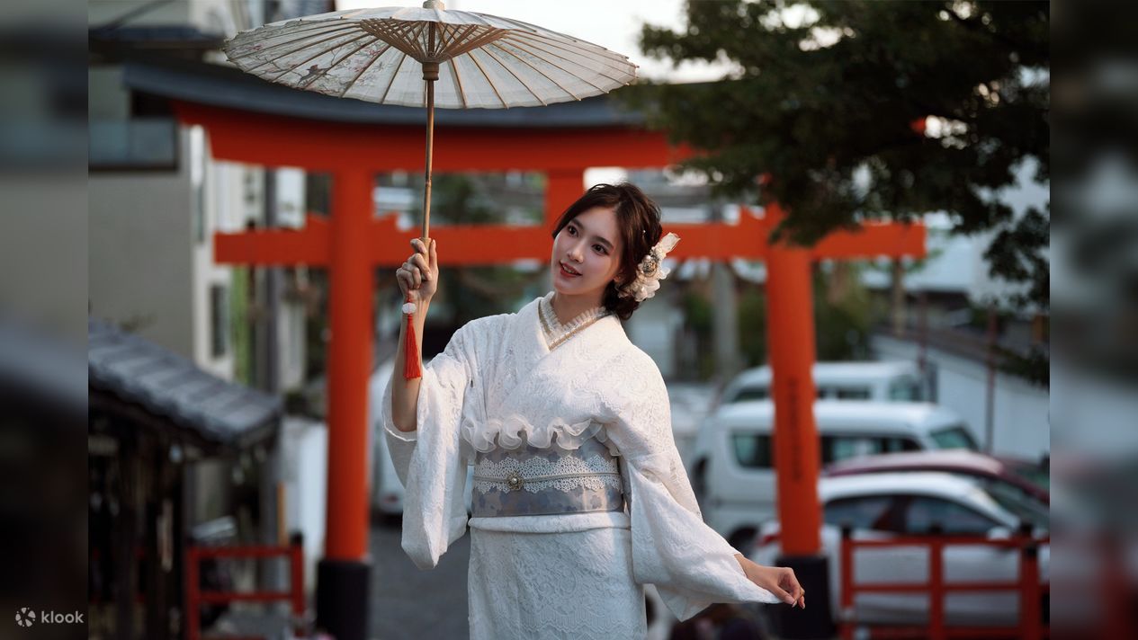 Kyoto Kimono Rental Experience & Japanese Makeup & Photo Photography (Ookini Fushimi Inari Store ...