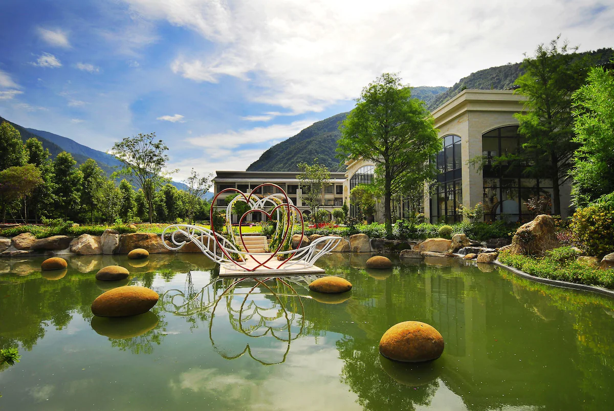 Tai Yi Red Maple Resort in Nantou County | 2025 Updated prices, deals ...