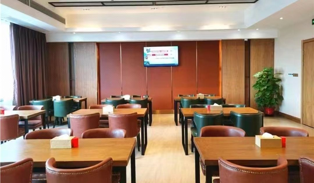 Lijing Ruixuan Hotel (Heyuan Asia's First High Fountain) in Heyuan City ...