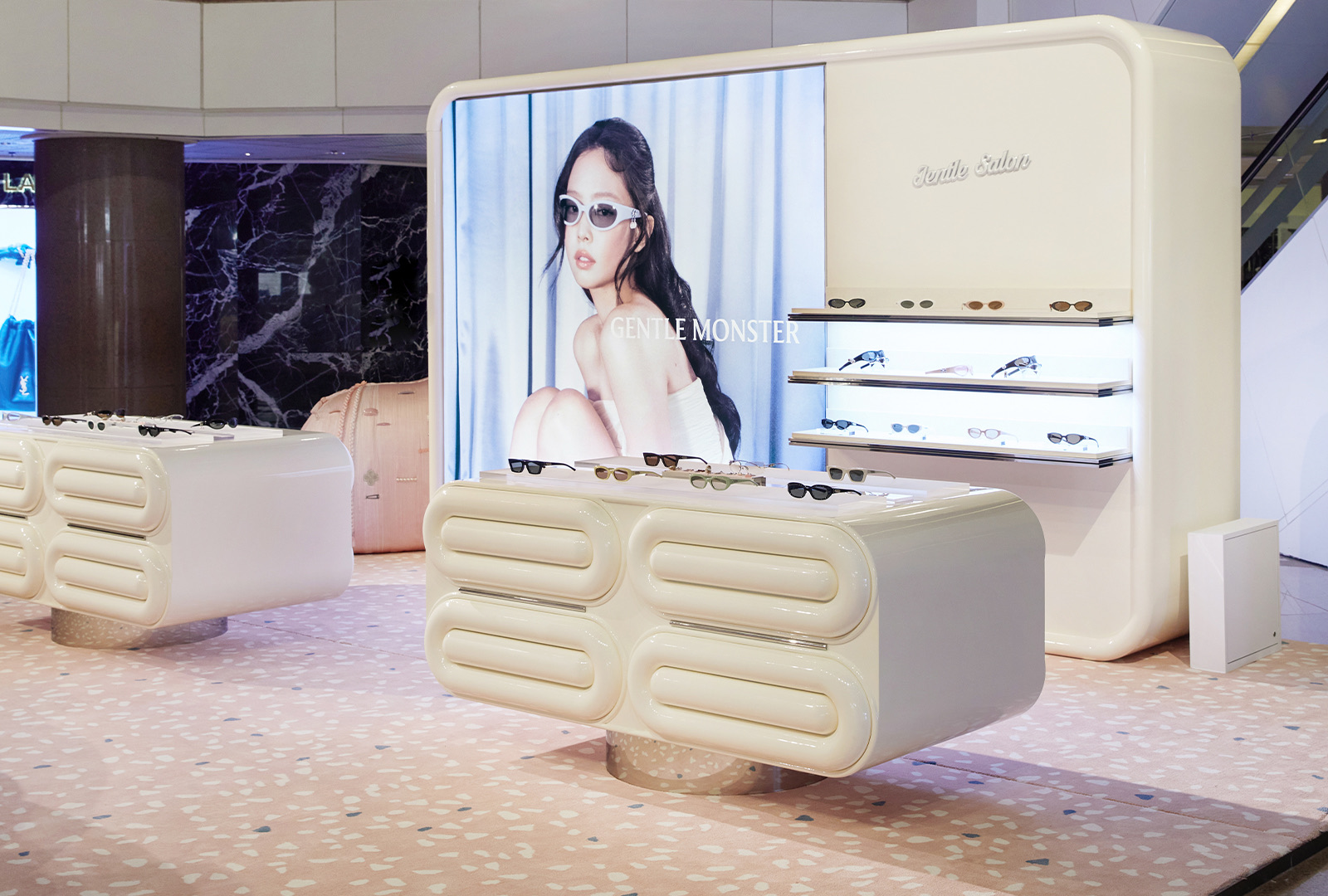 Jentle Salon Pop-Up Event｜GENTLE MONSTER x BLACKPINK JENNIE