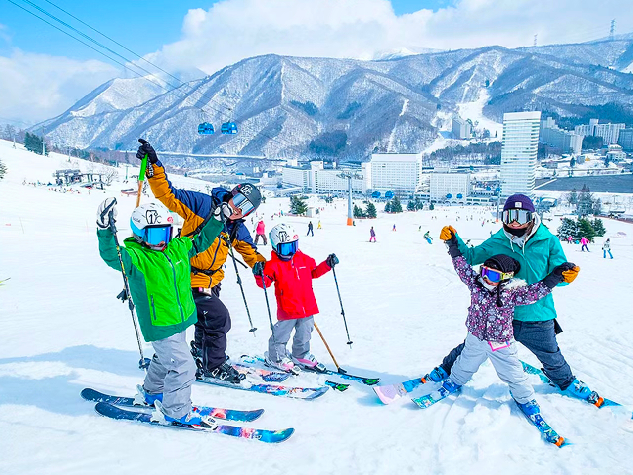 Niigata Naeba Ski Day Tour with Equipment Pickup (Departing from Tokyo ...