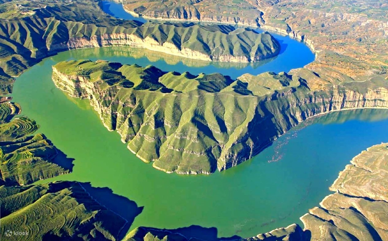 Depart from Hohhot to check in the world-class geological wonder ...