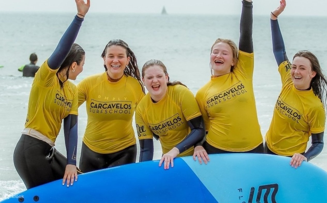 Surf lesson experience in Lisbon by Carcavelos Surf School - Klook New ...