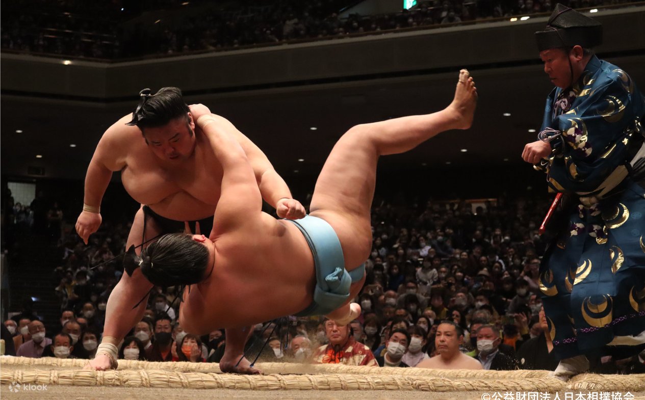 Tokyo Sumo Tournament A Class Seat & Sumo Experience with Lunch - Klook