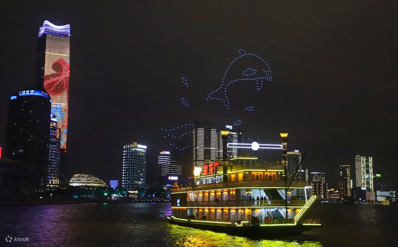 Shanghai Huangpu River Cruise + English Tour Guide - Klook