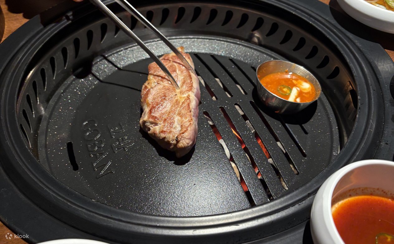 Learn How to Korean BBQ at Fancy Korean BBQ restaurant! - Klook India