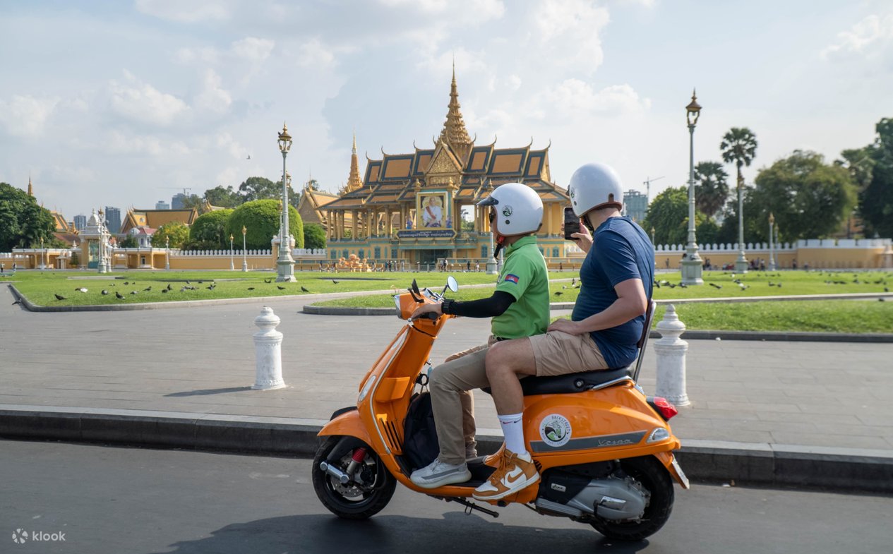 Explore Phnom Penh: Exciting City Tour by Vespa - Klook