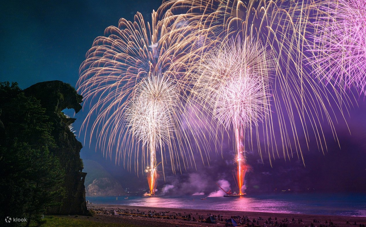 Kumano Grand Fireworks Festival Night Bus Day Tour (with group ...