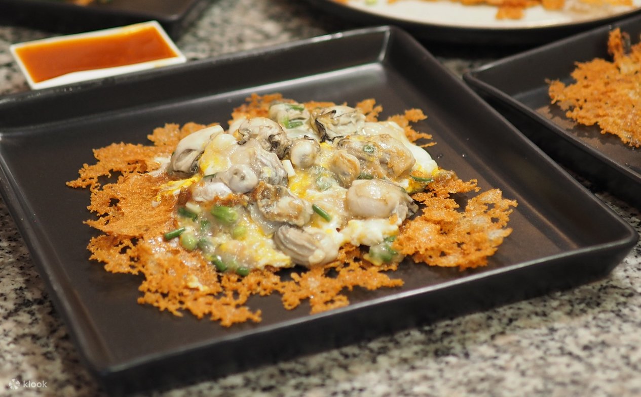 Hoi Tod Chaw Lae in Thonburi, Bangkok, Thailand - Klook