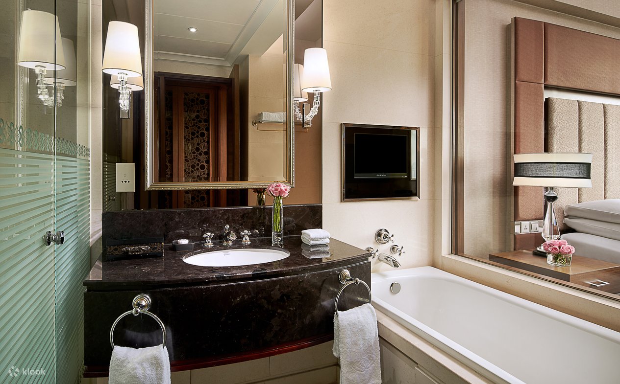 Macau Staycation: Sofitel Macau at Ponte 16 Staycation Package - Klook ...
