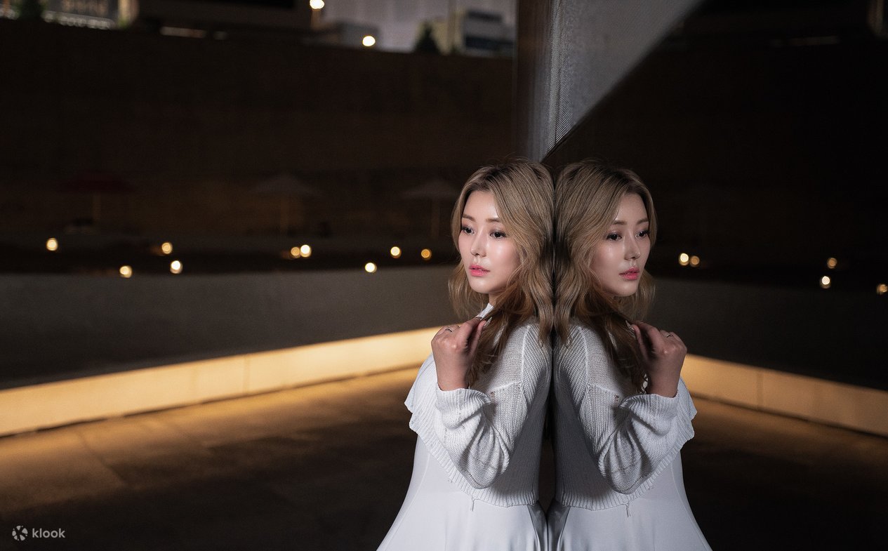 Seoul Night Portrait & Couple Photoshoot Experience - Klook
