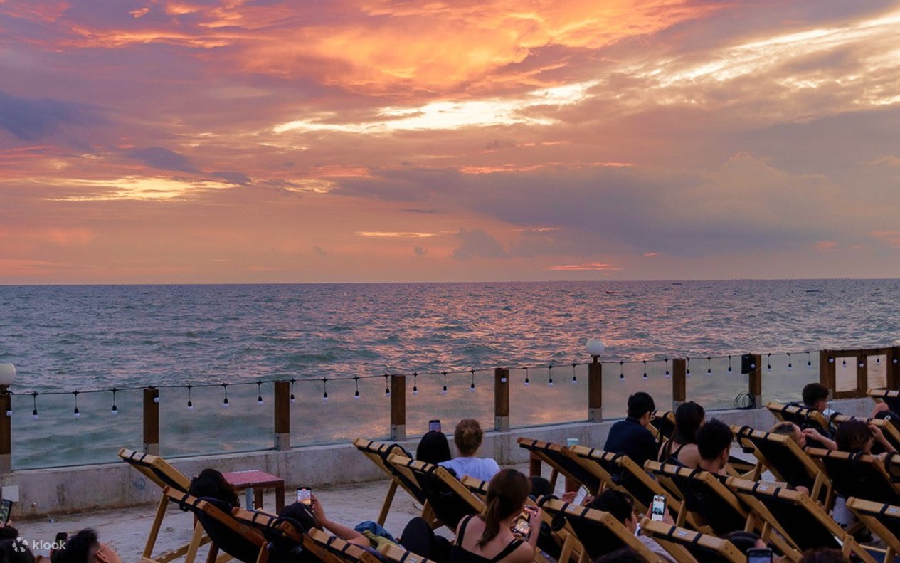 Moments on the Roof: Starlight Cinema Ticket in Pattaya Ticket - Klook ...