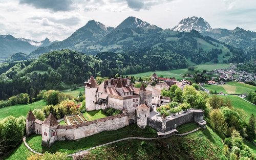 Die besten Unternehmungen und Aktivitäten in Gruyères 2026