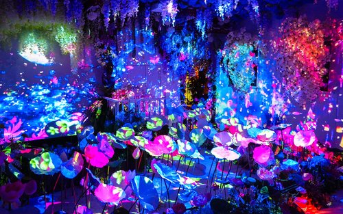 Malin Plaza: Everything You Need Before Visiting