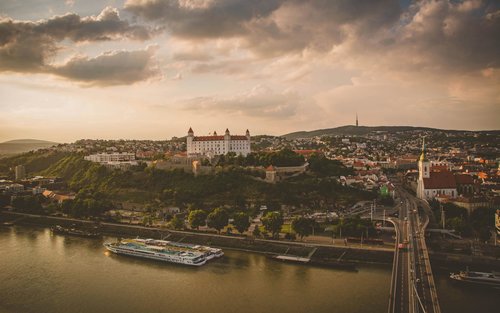 முதல் 10 Slovakia சுற்றுப்பயணங்கள் & அனுபவங்கள் 2026 - Klook