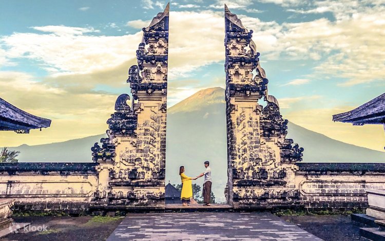 Bali's Best Instagram Spots Day Tour with Photographer, Indonesia ...