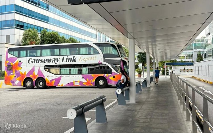 Kuala Lumpur - Singapore Bus by Causewaylink - Klook