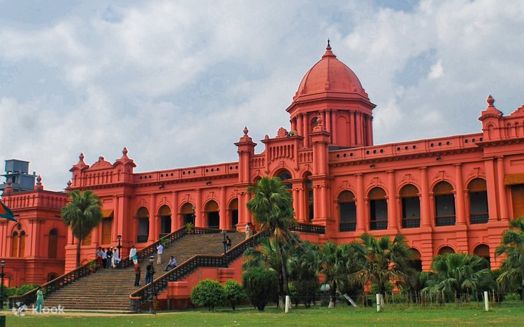 Ahsan Manzil Museum Photos