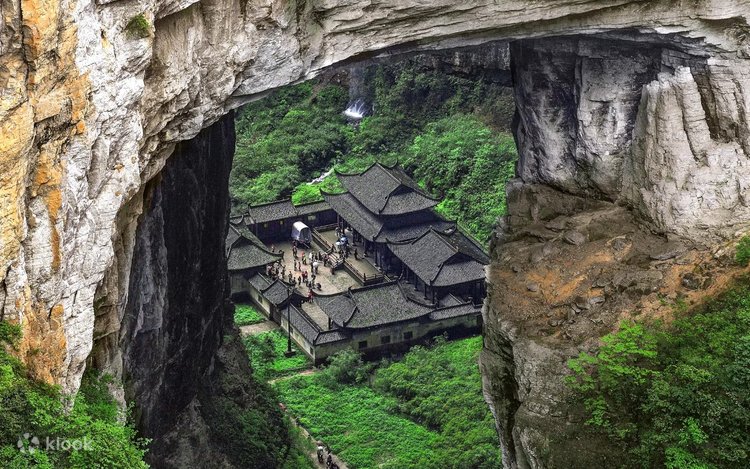 One-Day Chongqing Wulong Tour (Three Natural Bridges + Longshui Gorge ...