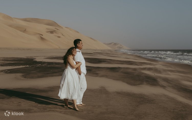 Walvis Bay Sandwich Harbour Halbtages-Abenteuertour mit Fotograf ...