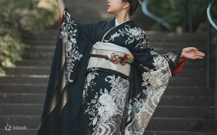 Kyoto Kiyomizu-dera Temple | Kimono, Yukata, Furisode Rental Experience ...