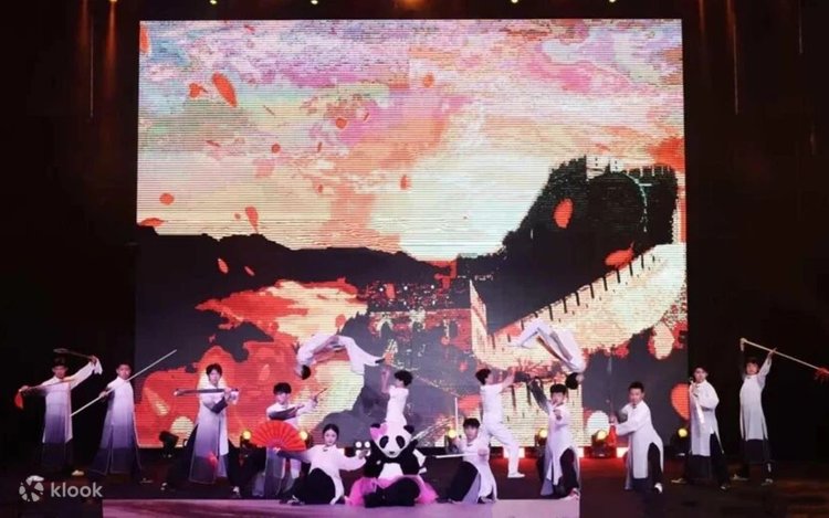 Kung Fu Panda Show "The Peak of Martial Arts" in Beijing Qinle Palace ...