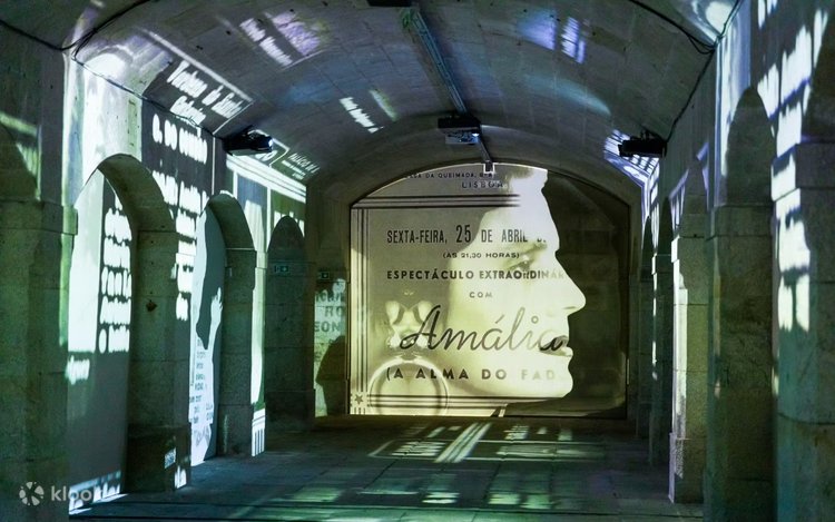 Ah Amalia Immersive Fado Experience ticket at Immersivus Gallery Porto ...