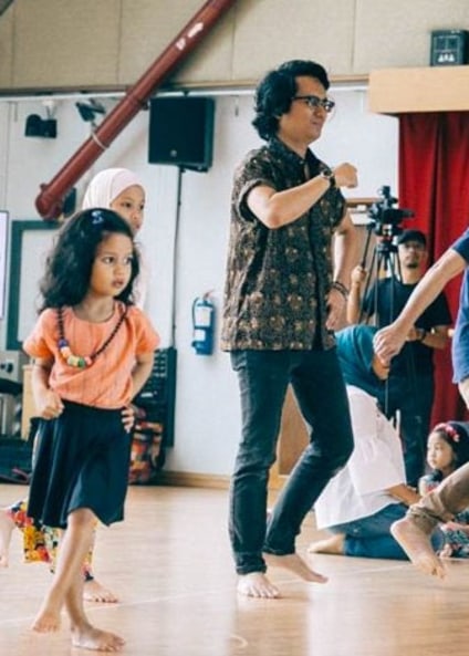 Basic Malay Dance Workshop (Parent-Child)