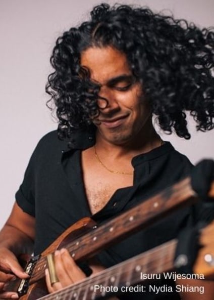 A Guitarist Meets An Artist-An Exchange | Concert