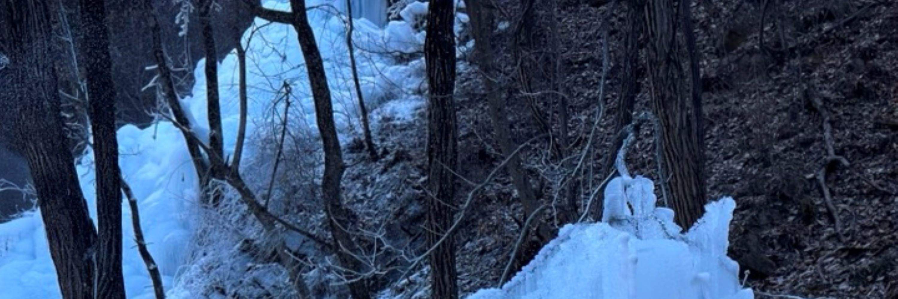 Eobi Ice Valley & Konjiam Luxury Ski Resort Day Tour from Seoul - Klook ...